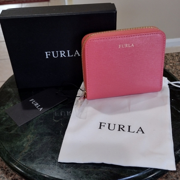 Furla | Bags | Furla Compact Corallo Leather Wallet Zip Around Nwt ...